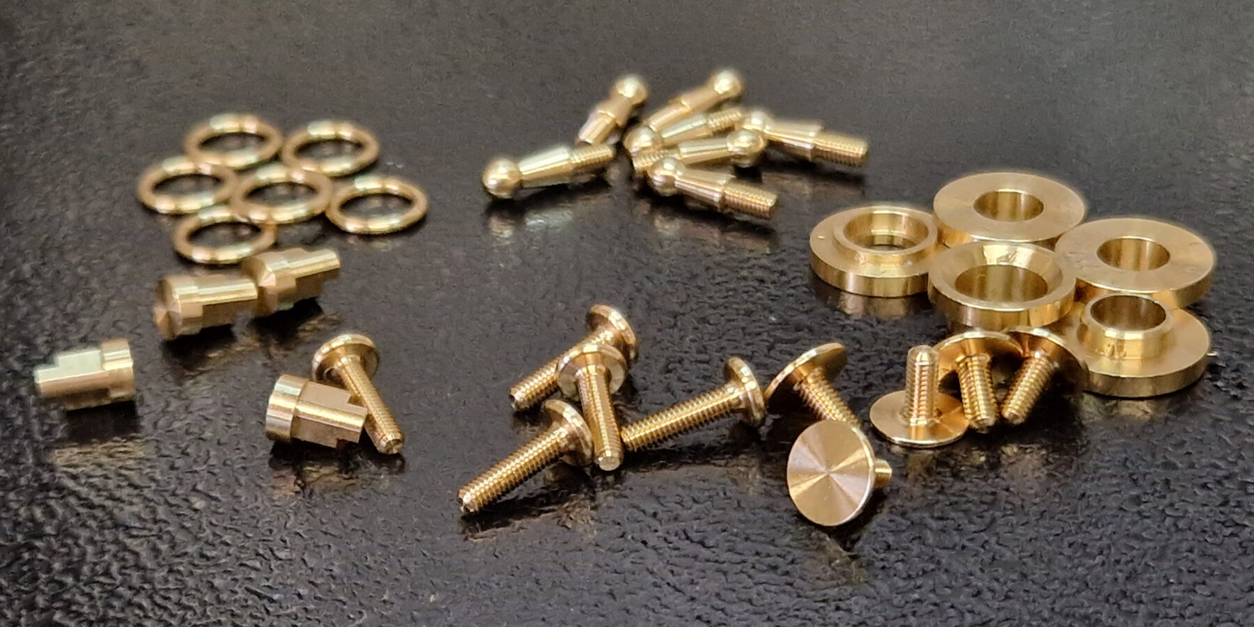 Tornitura metalli - Meccaniche Fiorentine